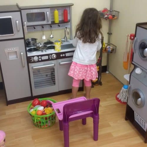 Creating a Toddler Schedule- Top 10 Daily Toddler Activities to Include